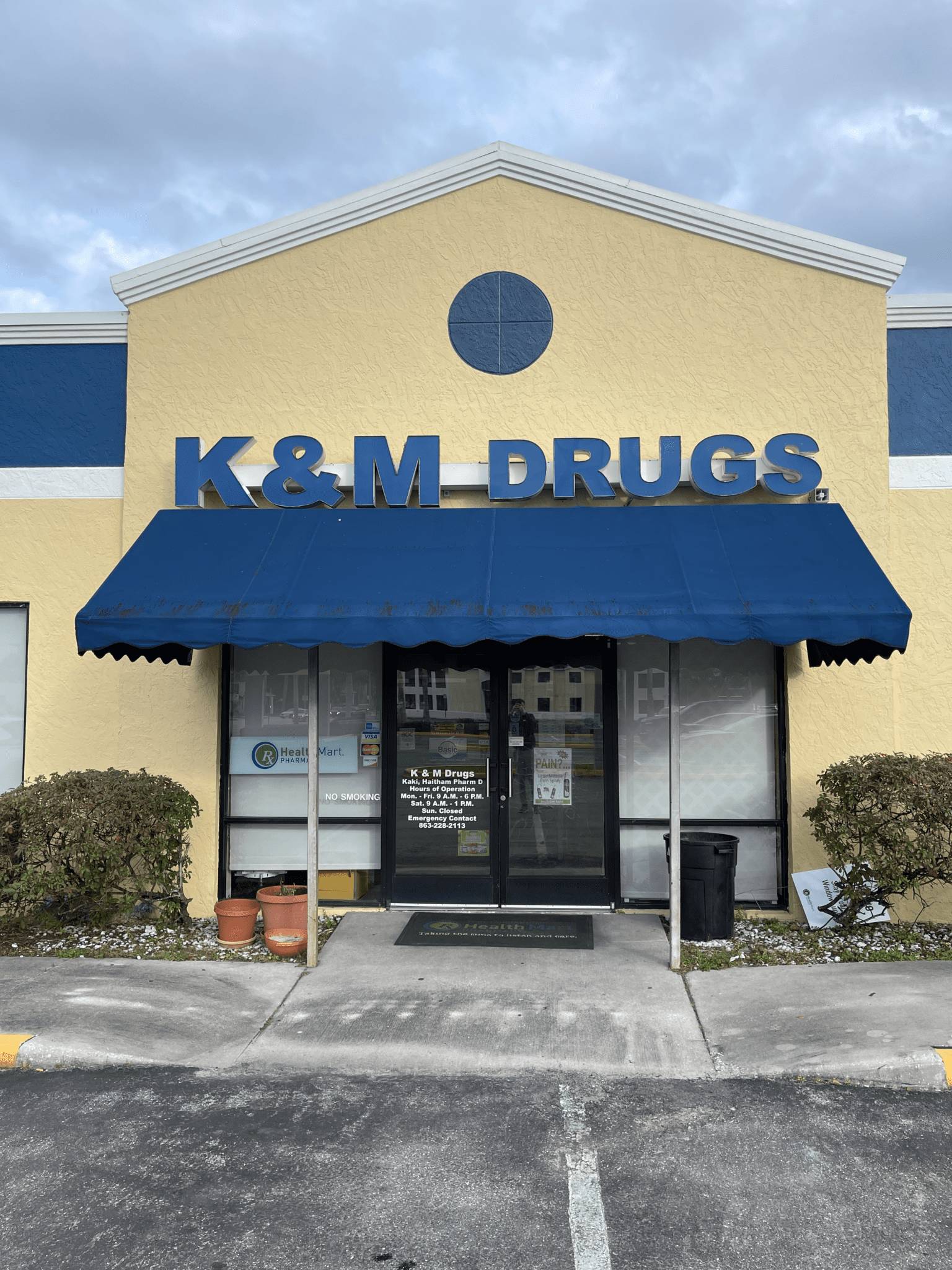 About Us | K & M Drugs